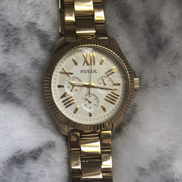 Fossil | Accessories | Authentic Womens Gold Fossil Watch | Poshmark